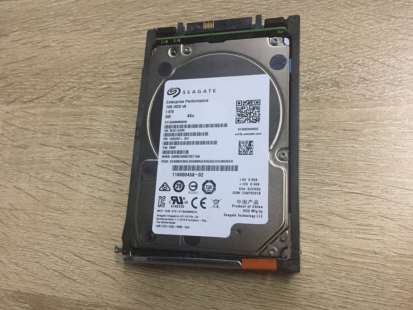 EMC D3-2S10-1800 Unity 1.8T Hard Drive 005051636 HDD 005051636