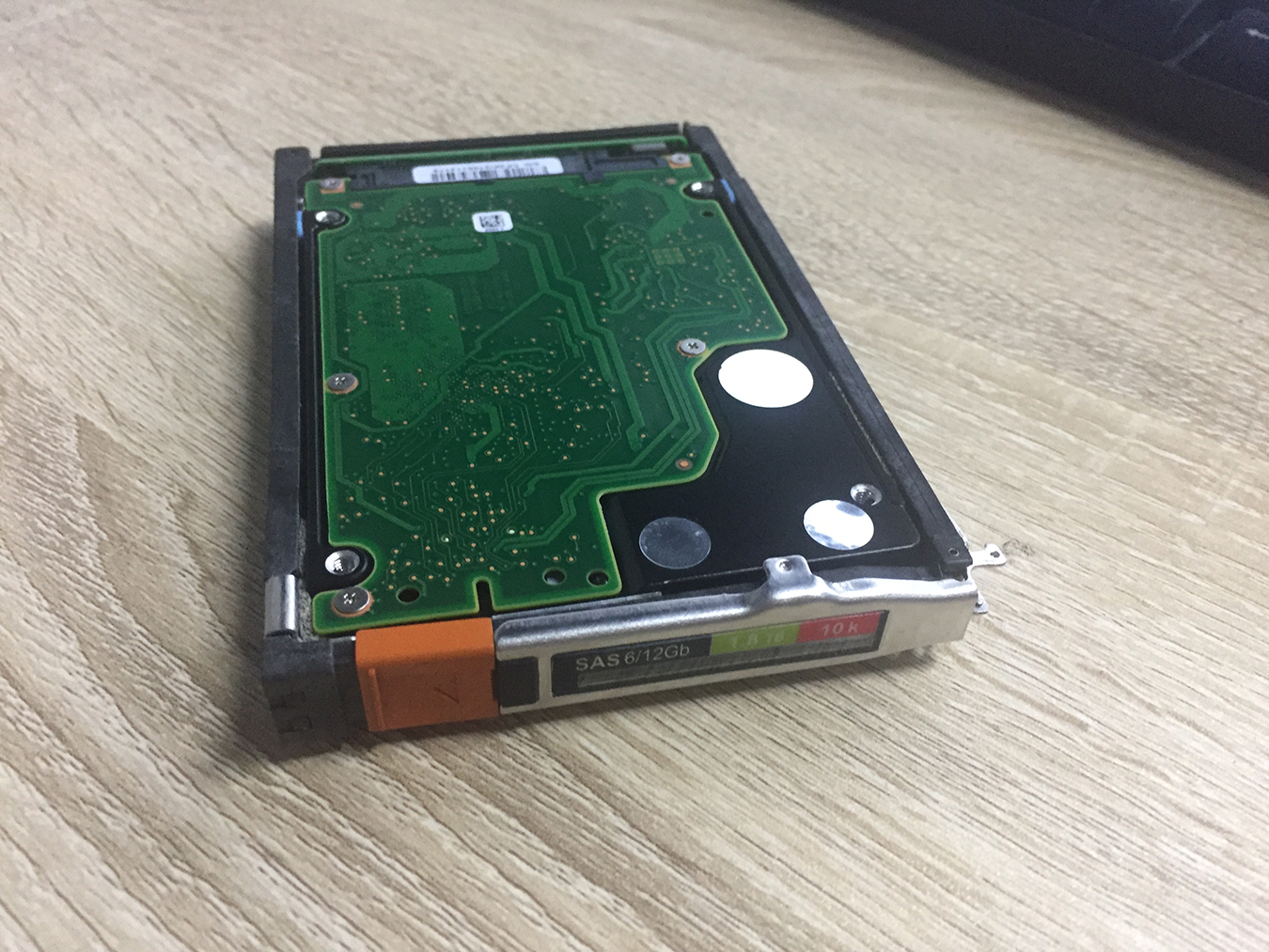 EMC D3-2S10-1800 Unity 1.8T Hard Drive 005051636 HDD 005051636